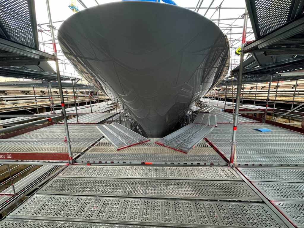 82m superyacht - scaffold encapsulation - Makaw